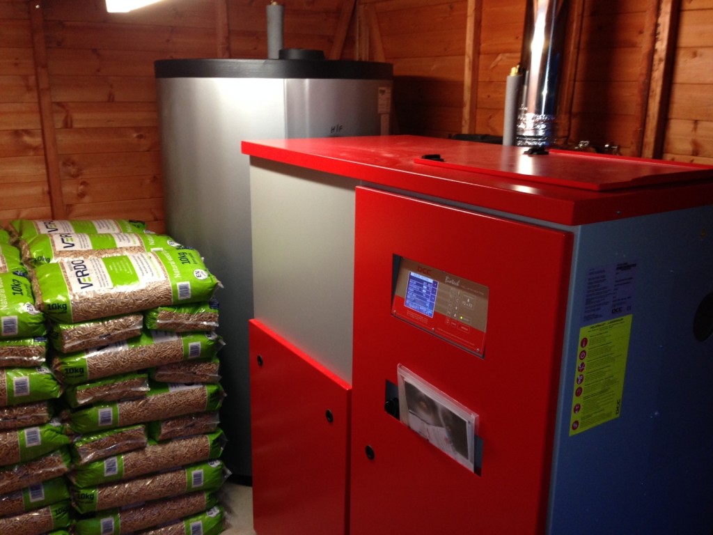 25kW Biomass System in time for Christmas. – Lothian Renewables